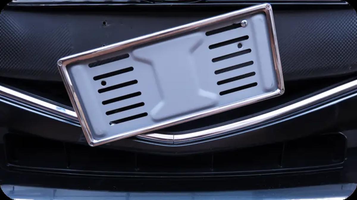 Steps to Take After Your Number Plate Goes Missing in the UAE